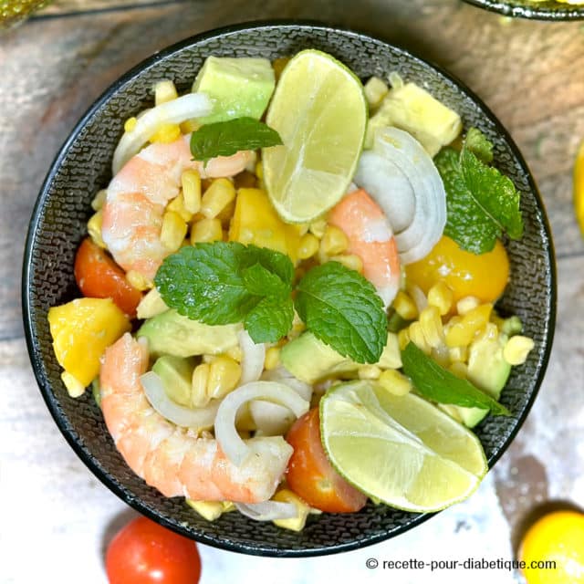 Salade Fraicheur: Un Bowl Sucré-Salé IG Bas pour l'Été